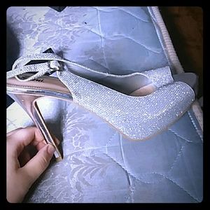 Fiomi | Shoes | Fiomi Silver Pair Shoes | Poshmark